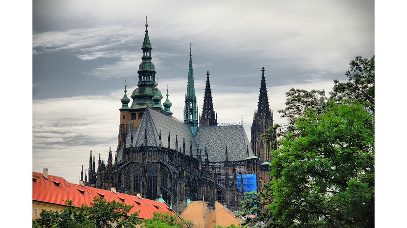 Poem 'Of St. Vitus Cathedral, Prague': A Poem by Isabel Scheltens ...