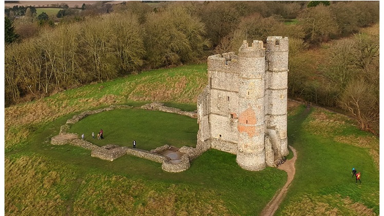 Poem 'The Lord of His Castle': A Poem by Brian Yapko | Society of ...
