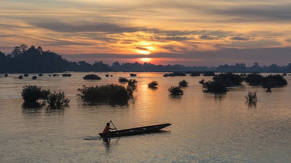 Poem 'A Fisherman’s Life': A Poem by Pamela Ruggiero | Society of ...